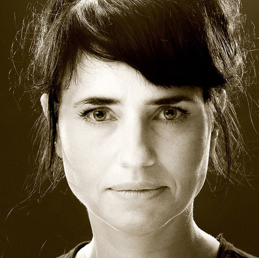 Alice Bjerknes Lima de Faria – La Joie de lire